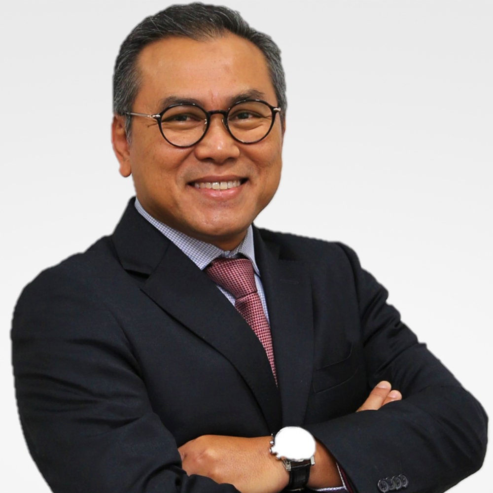 Management Team - TH Properties