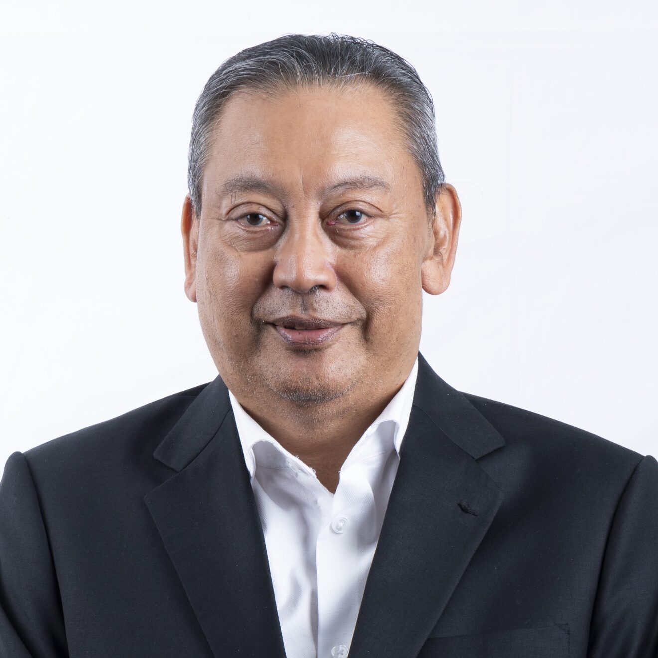 Leadership - TH Properties